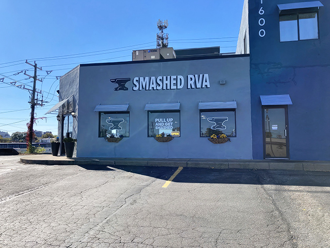 The unassuming gray exterior of Smashed RVA hides burger greatness within, like finding a diamond in Richmond's culinary rough.