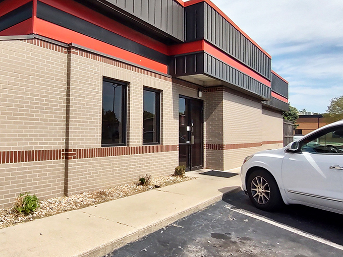 The unassuming exterior of Edinburgh Diner hides culinary treasures within, like a delicious secret waiting to be discovered by hungry travelers.
