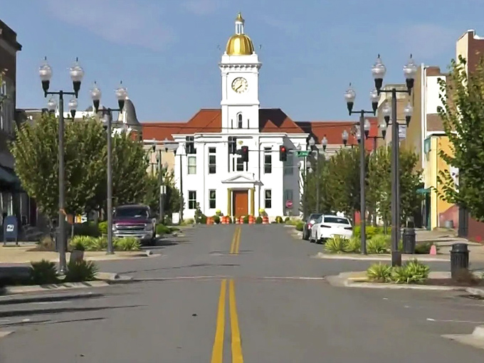 The courthouse view that graces a thousand local postcards and reminds you that government buildings weren't always designed by accountants.