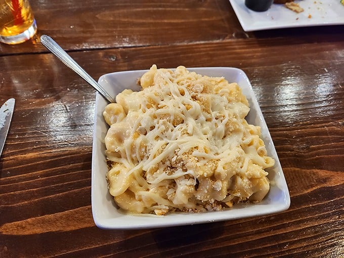 Mac and cheese so creamy and comforting, it could end arguments between nations or at least family dinner disputes.