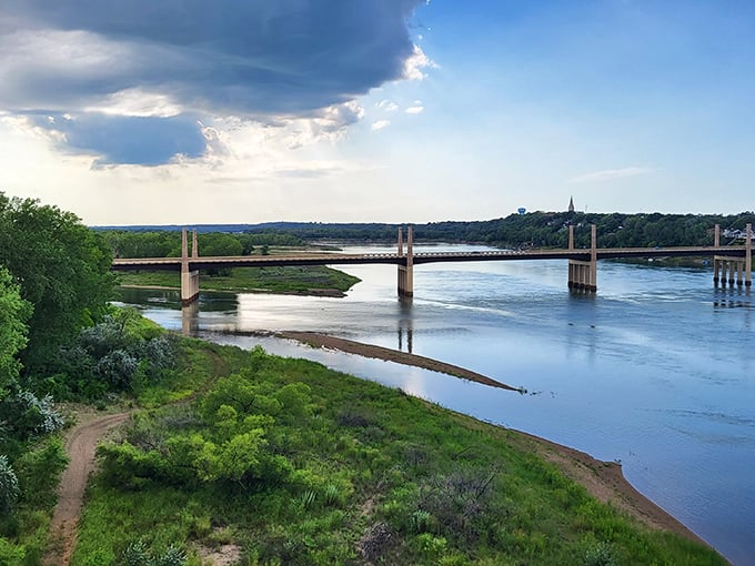 Yesterday's Cafe wears its nostalgia proudly with Elvis and James Dean murals that promise comfort food with a side of time travel.