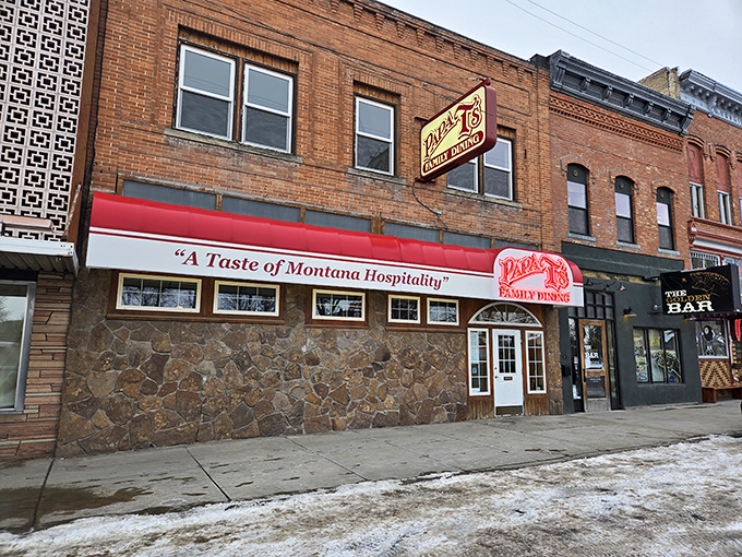 Papa T's promises "A Taste of Montana Hospitality" &ndash; which I suspect involves generous portions and conversations with strangers who'll be friends by dessert.