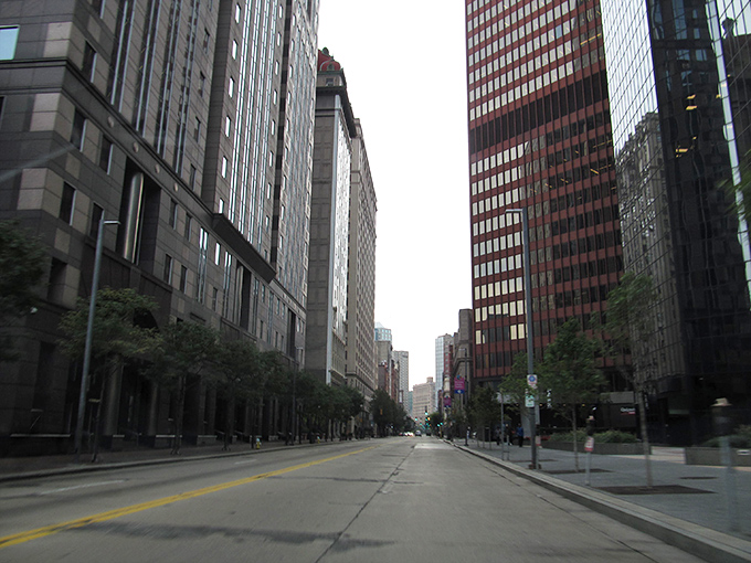 Downtown's business district offers urban convenience with a distinctly Pittsburgh character&mdash;sophisticated yet unpretentious, just like its housing costs.