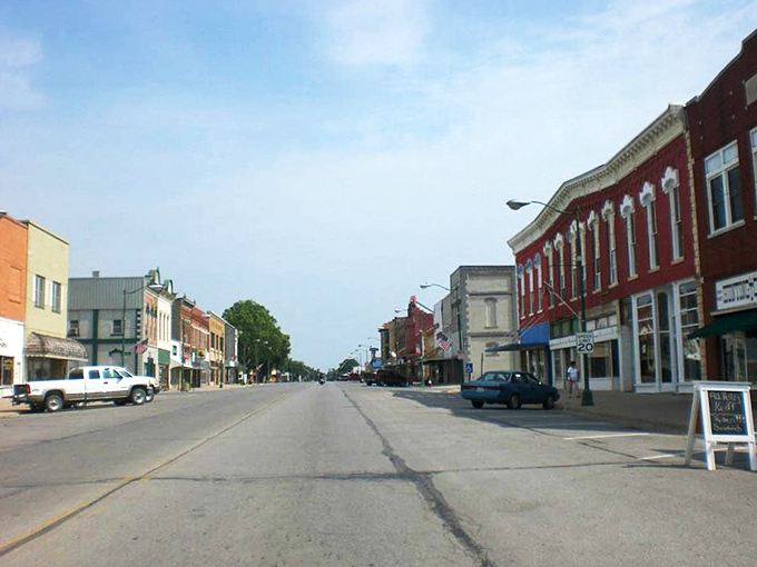 Strolling through downtown Eureka feels like flipping through a well-loved postcard—small-town charm, mellow rhythm, and streets that seem to smile back at you.