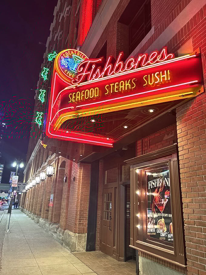 When the sun goes down, Fishbones lights up the night. That neon glow is your beacon to Detroit's seafood paradise.