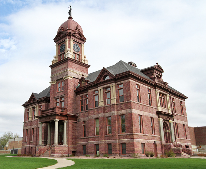 Pipestone's historic courthouse showcases the town's beautiful architecture and rich heritage, available for residents to enjoy at no cost.