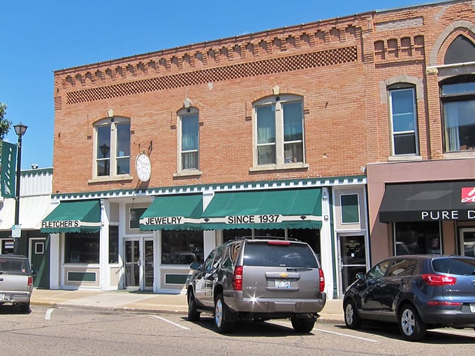Waupaca's downtown jewels include a jewelry store "Since 1937"—about the same time local rent prices seem to have been set!