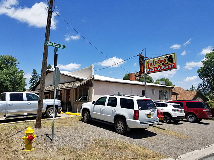 La Cosina Caf&eacute;'s unassuming exterior belies the flavor explosions waiting inside &ndash; where locals' packed parking lot tells you everything you need to know.