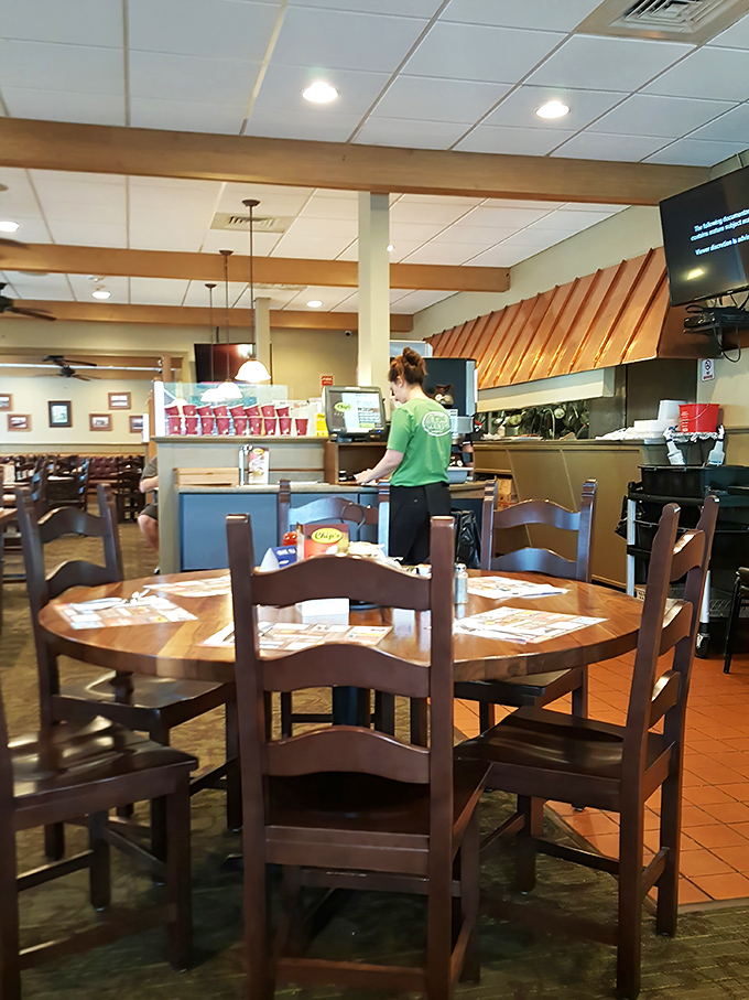The calm before the breakfast storm. That server in green knows things about pancake preferences that would fill a psychology textbook.