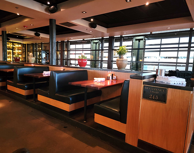 Cozy booths and lake views create the perfect setting for everything from first dates to fiftieth anniversaries.