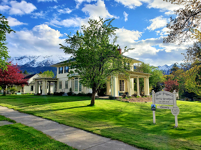 Belle Pepper's Bed & Breakfast epitomizes Joseph's elegant charm&mdash;a classic white columned inn where mountain views come complimentary with your stay.