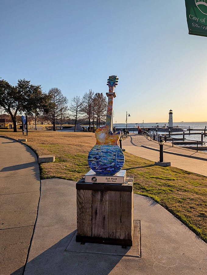 Art meets architecture at The Harbor. This musical sculpture adds a playful note to the maritime symphony.