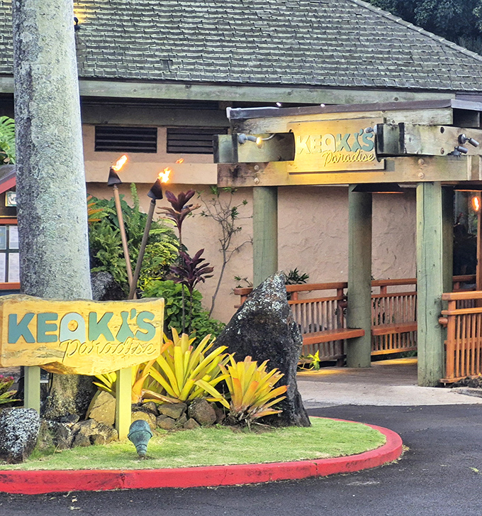 Keoki's Paradise lives up to its name with tropical landscaping that makes you wonder if you've wandered onto a movie set about island paradise.