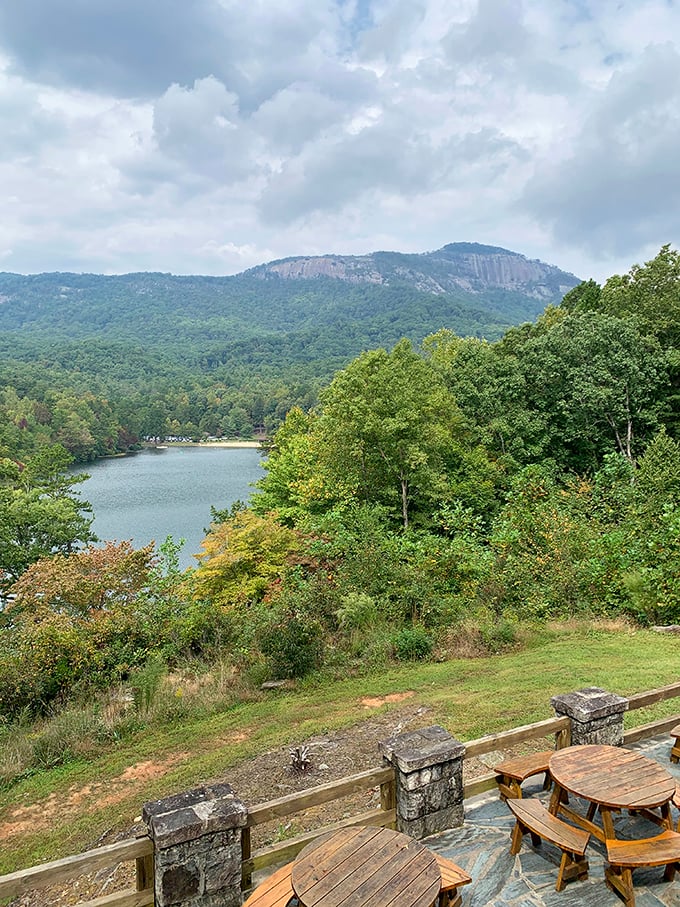 The view deck offers front-row seats to nature's greatest show, and the ticket price is just getting yourself here.