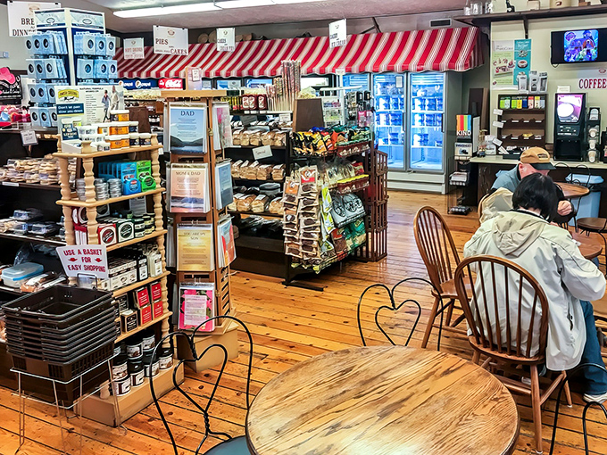 The caf&eacute; corner&mdash;where strangers become friends over coffee and the shared understanding that calories consumed while seated don't count.