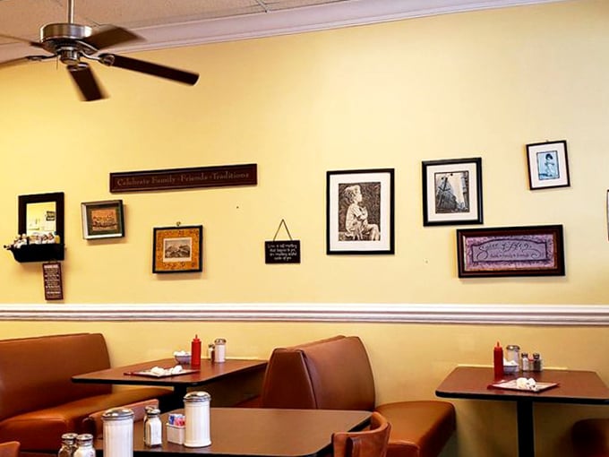 Wall d&eacute;cor that whispers "comfort" with every framed memory&mdash;like dining in a scrapbook of someone's cherished past.