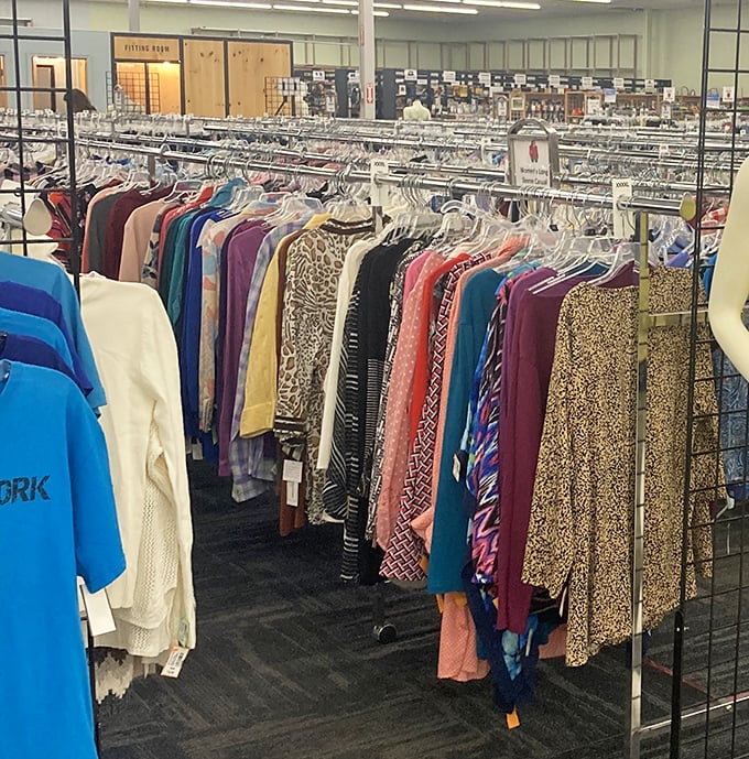 Fashion democracy in action&mdash;designer labels mingle with everyday brands on these racks. The thrill of the hunt keeps shoppers scanning for that perfect pattern.
