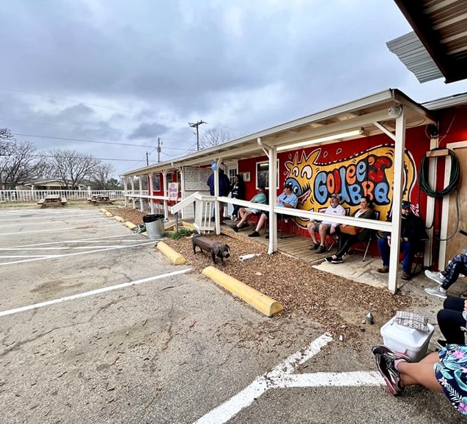 Goldee's simple covered patio - where barbecue memories are made one tray at a time.