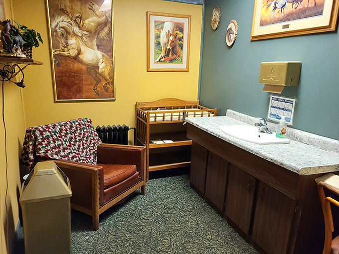 Even the waiting areas maintain that classic supper club charm. Practical, unpretentious, and ready for generations of hungry Wisconsinites.