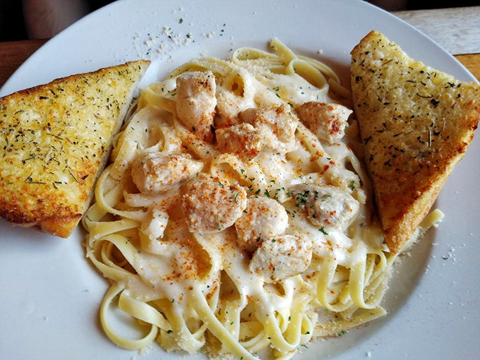 Chicken Alfredo that doesn't whisper "creamy"&mdash;it announces it with a megaphone and a side of garlic bread for emphasis.