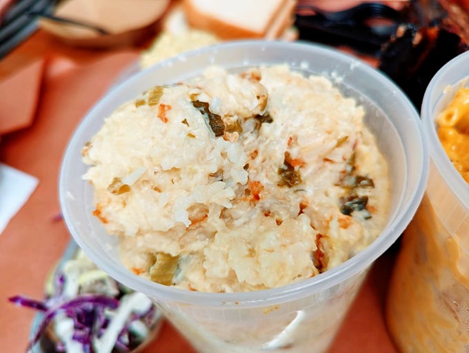 Jalapeño cheese rice that refuses to be relegated to "just a side." This creamy, spicy concoction demands—and deserves—the spotlight.