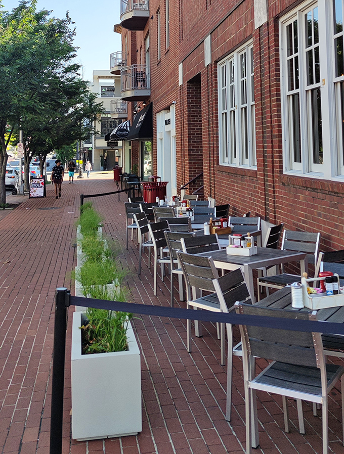 Sidewalk seating for the lucky few who'd rather enjoy fresh air with their flapjacks. Nashville's breakfast theater, with a brick backdrop.