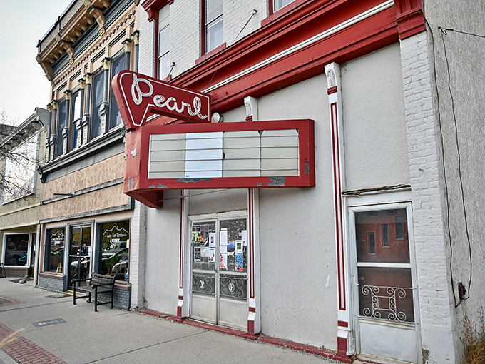 The Pearl Theater's vintage marquee harkens back to simpler entertainment times, when movie night was the highlight of the social calendar.