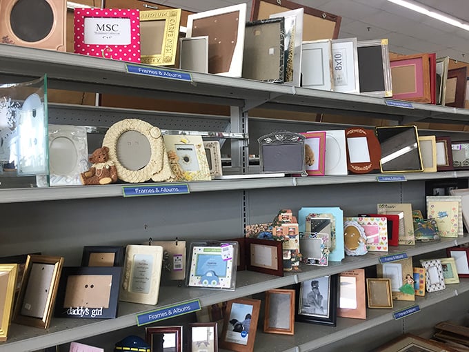 Frame game strong! From wedding photos to diploma displays, these borders await your precious memories at fraction-of-retail prices.