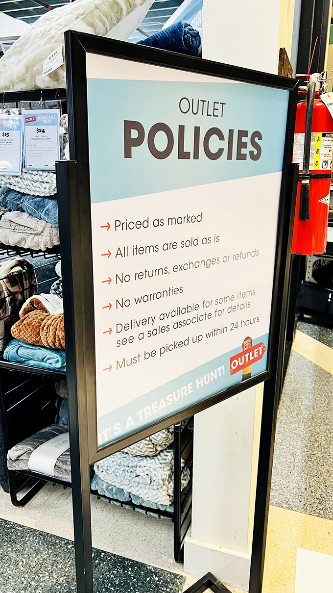 The Outlet section's treasure hunt vibe makes bargain-hunting feel like an archaeological dig for deals instead of dinosaur bones.