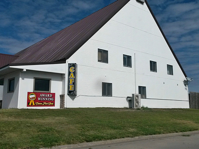 Welcome Home Cafe lives up to its name with award-winning comfort food. Sometimes the best dining experiences come in unassuming packages.