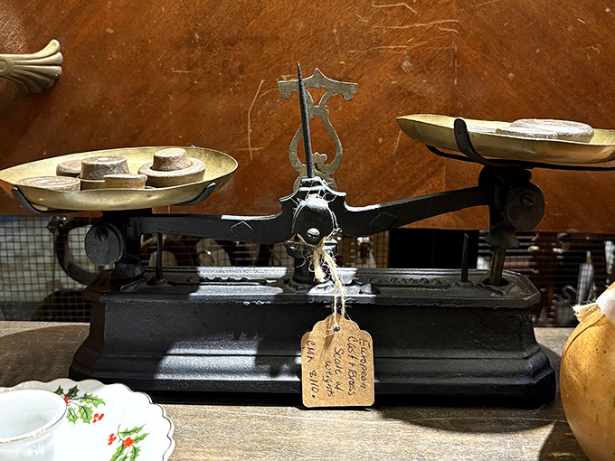 This cast iron scale once measured out flour, sugar, and dreams with equal precision. Balance and craftsmanship from when things were built to outlast us.