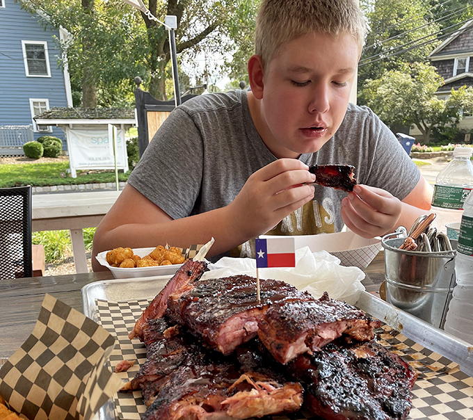 That moment when the ribs arrive and suddenly nothing else in the world matters&mdash;not even table manners or shirt cleanliness.
