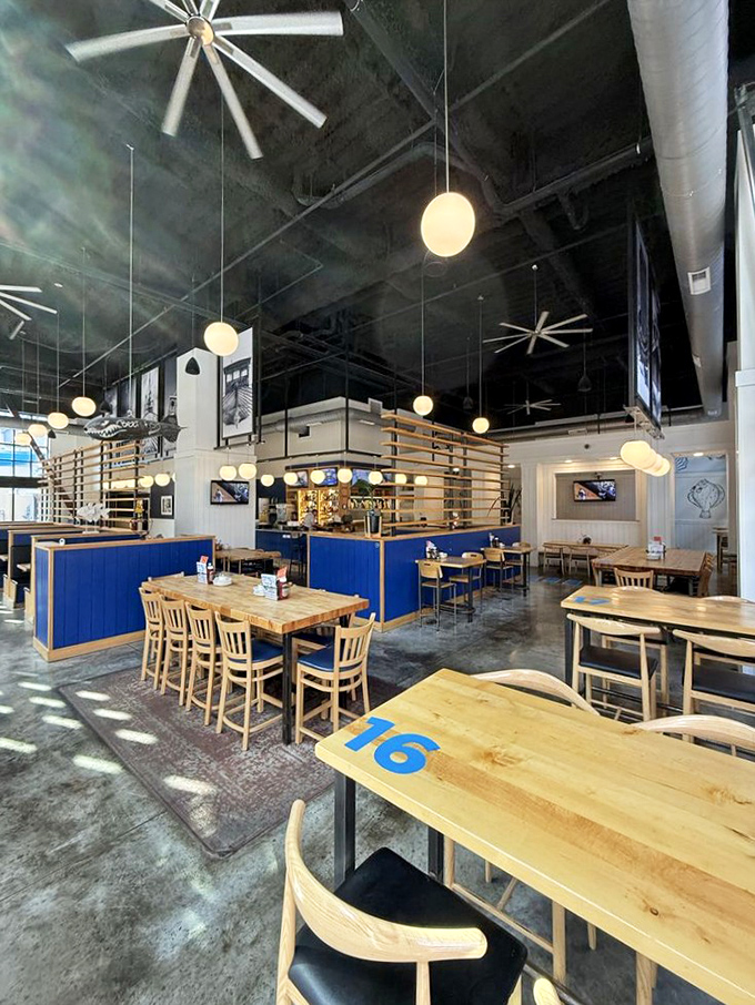 Airy and inviting, the dining room balances industrial elements with warmth. The kind of space that makes you want to linger.