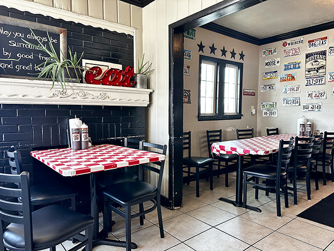 Red checkered tablecloths and a fireplace create that perfect blend of roadhouse charm and neighborhood comfort.