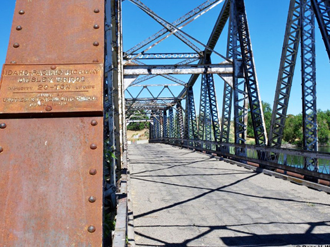 Walking the historic Owsley Bridge feels like stepping into a black-and-white photograph &ndash; except the river below remains stubbornly, beautifully colorful.