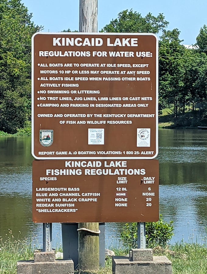The rules sign reminds anglers that largemouth bass, catfish, and crappie are all waiting to test your skills.