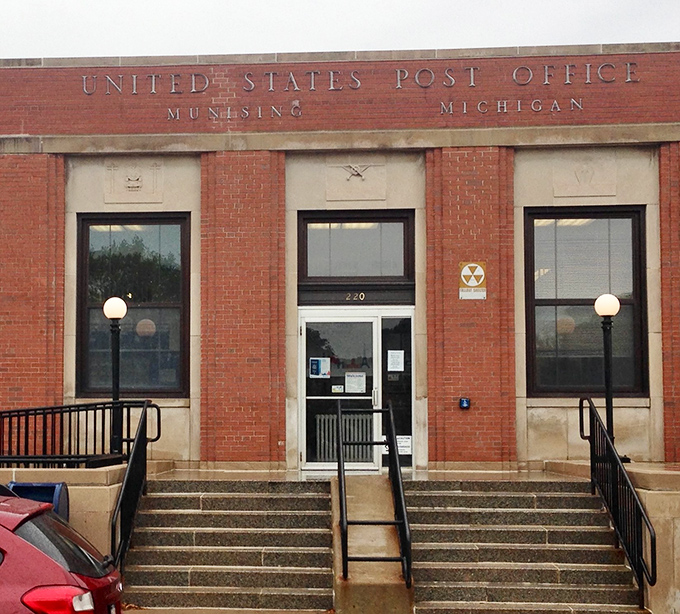 Even Munising's post office has character&mdash;a brick building that's seen generations of postcards declaring "Wish you were here!"