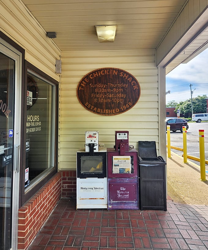 Established in 1968, with hours that respect the importance of a good Sunday dinner. Those newspaper boxes have probably witnessed more food epiphanies than celebrity chefs.