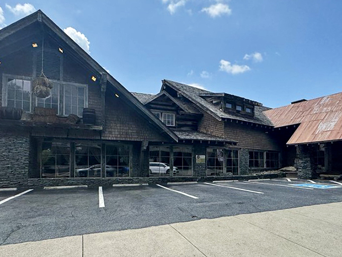 The unassuming exterior belies the breakfast magic happening inside. Like a humble superhero, it doesn't need to show off.