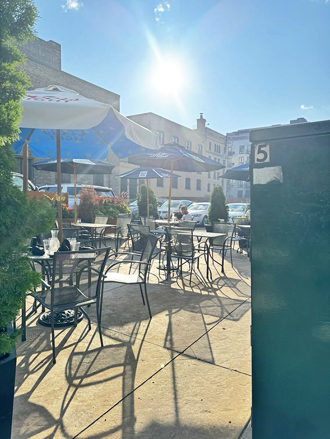 Summer in Minnesota is fleeting, but this patio makes every sunshine moment count. Urban dining with a side of vitamin D.