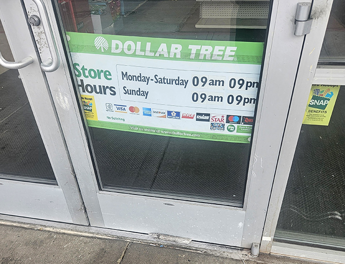 Open twelve hours daily, seven days a week&mdash;because the pursuit of bargains waits for no one in the Land of Enchantment.