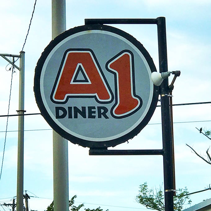 The beacon that's guided hungry travelers for decades. This sign doesn't just advertise a diner&mdash;it promises a genuine American experience.