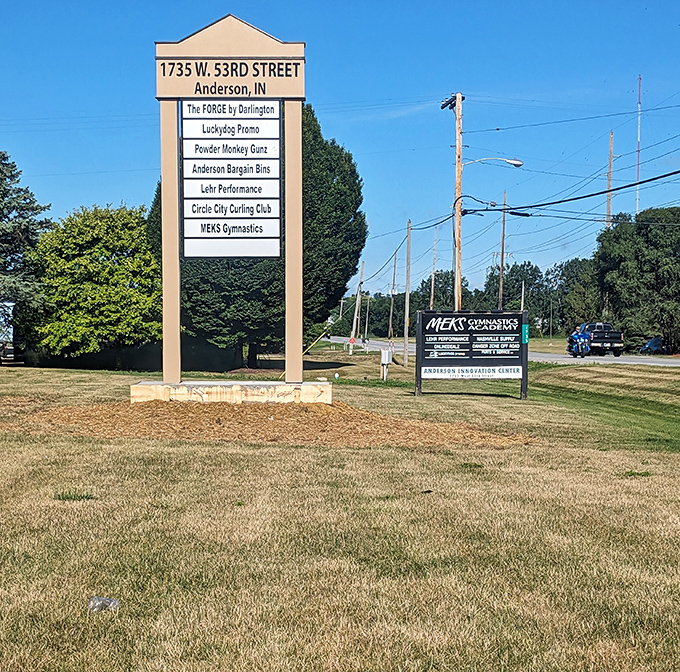 The official address marker, standing like a retail Rosetta Stone that guides bargain archaeologists to their digging grounds at 1735 W. 53rd Street.