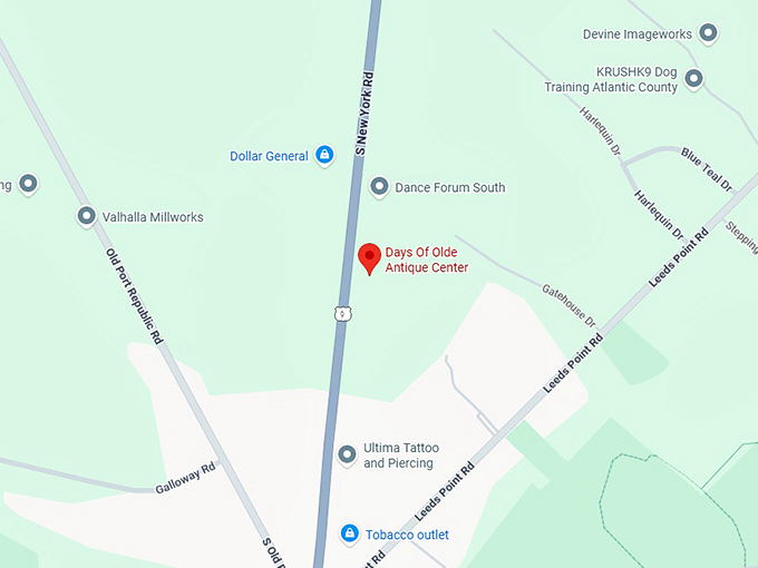 16. days of olde antique center map