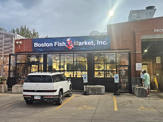 Boston Fish Market's unassuming brick exterior hides seafood treasures that would make Neptune himself swim upstream for a taste.
