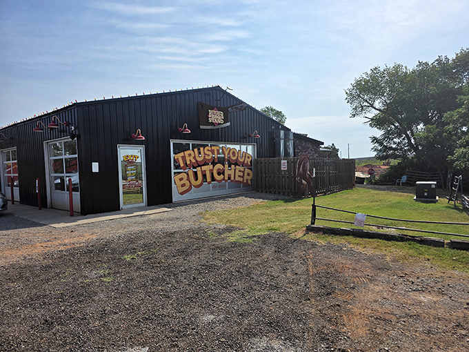 The Butcher BBQ Stand's no-frills exterior says it all: "Trust Your Butcher." When the sign's this confident, your taste buds are in for a treat!