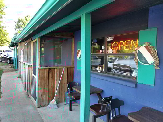 Tommy's Famous Pizza: That bright blue exterior isn't just a color choice&mdash;it's a beacon for pizza lovers seeking refuge from mediocrity.
