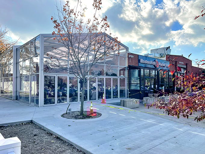The sleek glass dining pavilion at Boston Fish Market feels like eating in an aquarium&mdash;minus the awkward eye contact with the entr&eacute;es.