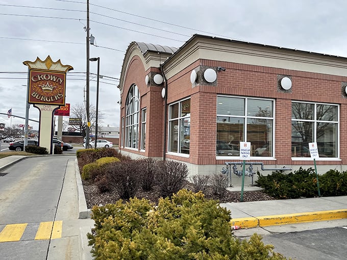 Winter or summer, that Crown Burgers sign shines like a beacon for pastrami pilgrims seeking their meaty fix.