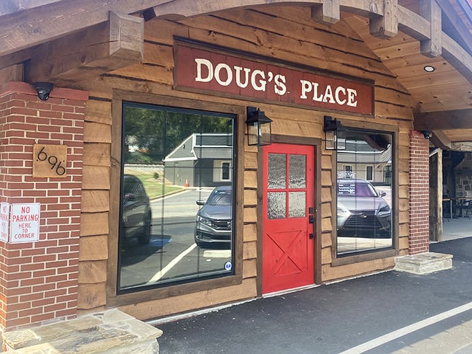 That red door isn't just welcoming&mdash;it's practically begging you to come inside for comfort food.